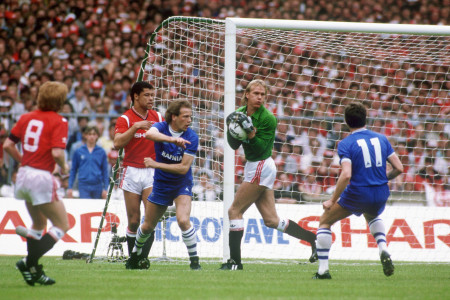 SportsEdTV Speaks to Manchester United Legend Gary Bailey - Part II ...